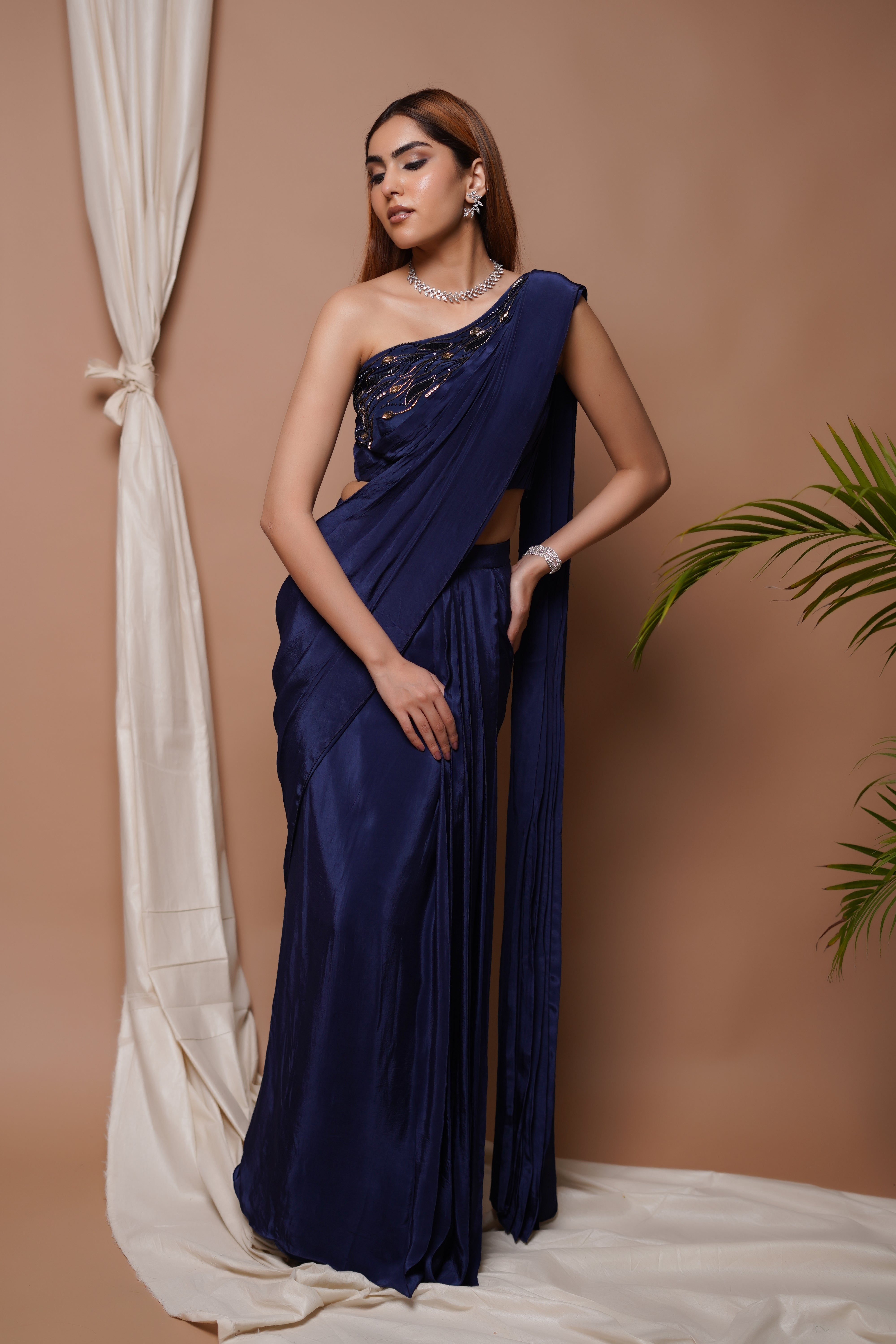 NAVY PRE-STITCHED DRAPED SAREE – ahiclothing